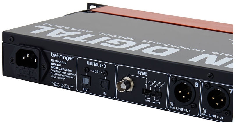 Behringer Ultragain ADA 8200 - Interfață audio ADAT - SoundCreation